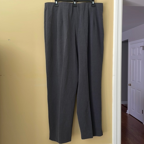 Briggs New York | Pants & Jumpsuits | Dark Grey Briggs New York Pants ...